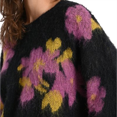 Blackstore | Molly Bracken